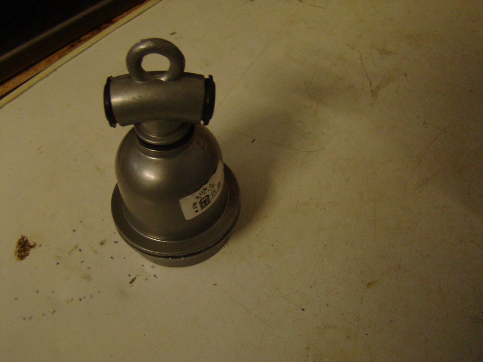 Douille E27 étanche à suspendre. Neuve Code MRT 040 - Bricoeleclanguedoc